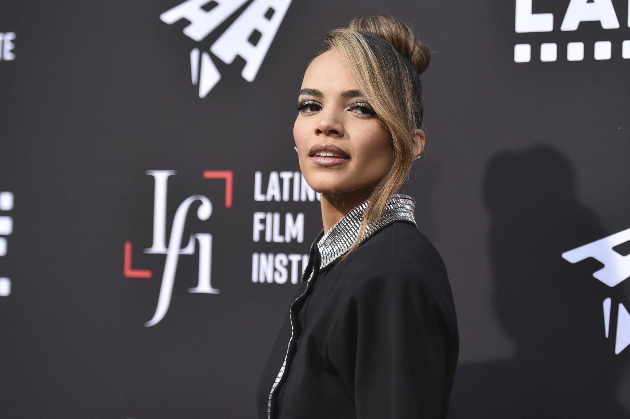 Leslie Grace Officially cast as Barbara Gordon in "Batgirl" - The ...